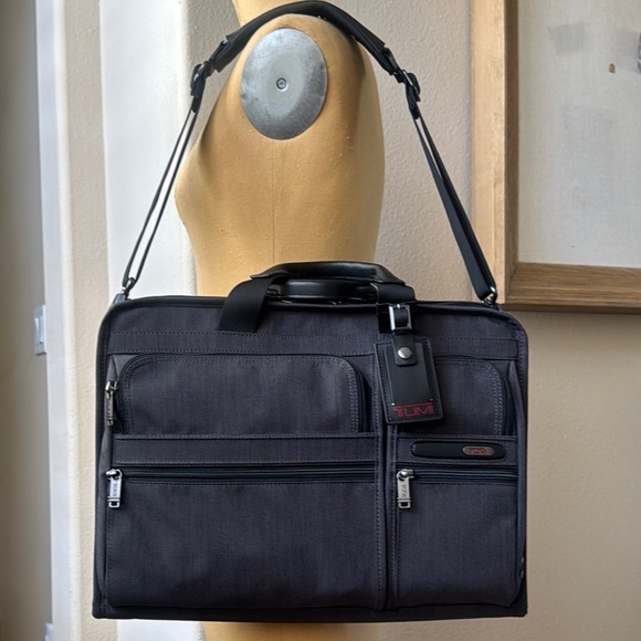 Tumi | Bags | Tumi Compact Large Screen Laptop Bagbrief New With Tags ...